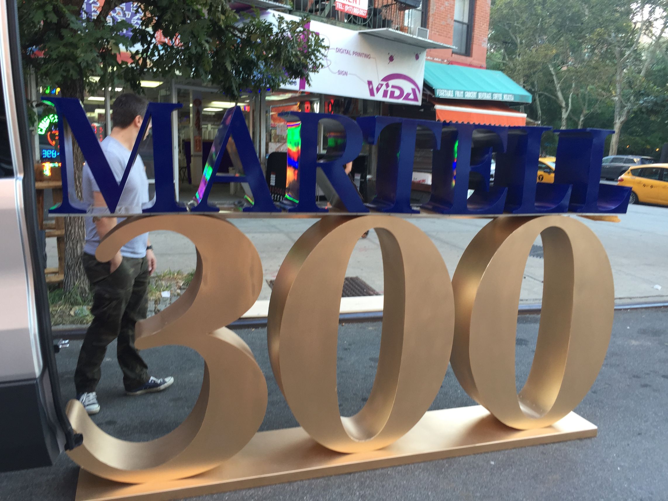 Our Neon Product Gallery | Vida Signs